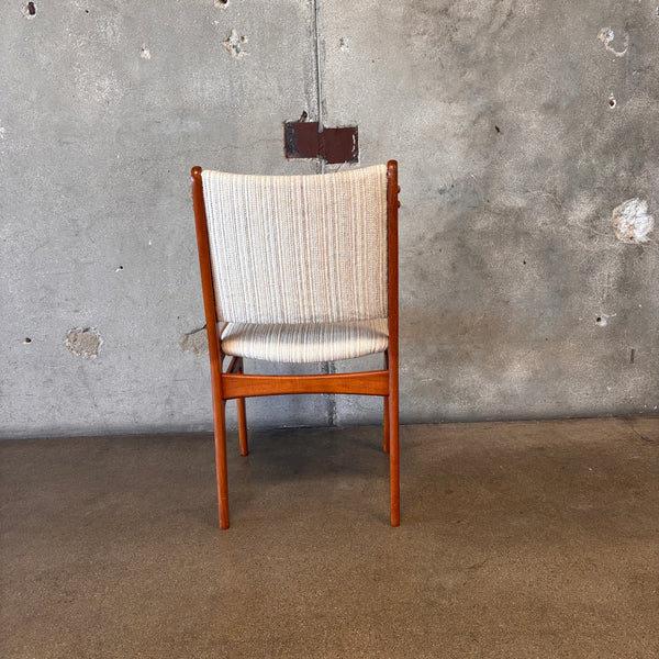 Mid Century Modern Vintage D-Scan Chair