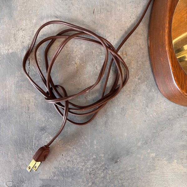 Modeline Table Lamp
